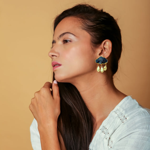 Rain Cloud Black-Grey – Mirasa